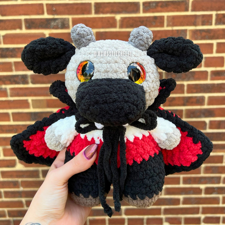 Plushies – Moms Stitchetti